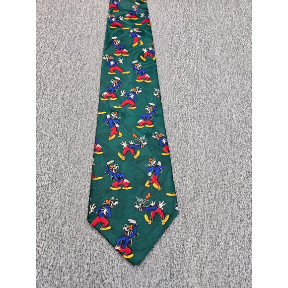 Disney | Accessories | Walt Disney World Goofy Mens Tie Cartoon ...